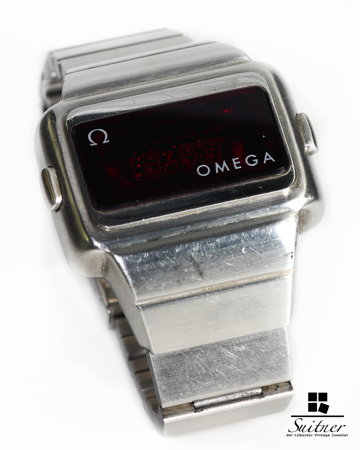 Omega BIG Red LED Timecomputer TC 2 defekt | Juwelier Archiv | der ...
